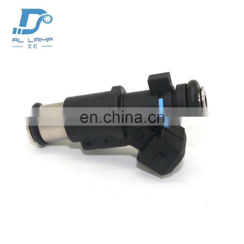 Fuel Injector OEM 0280158034 8200227124 for Logan Sandero of Fuel ...