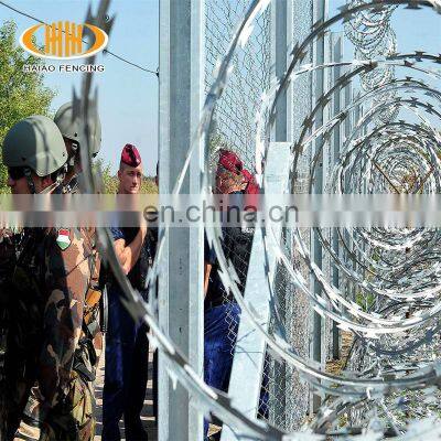 Sharp razor barbed wire fencing for Italy - GoldSupplier