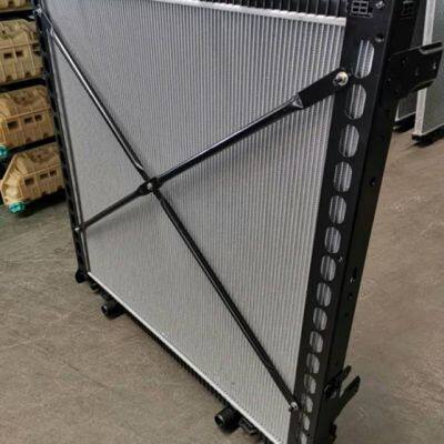 OE Member 1940146 Truck radiator Engine cooling parts intercooler ...